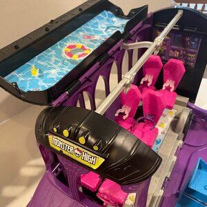 monster high | Toys | Big Monster High Deluxe School Bus Mobile Salon ...